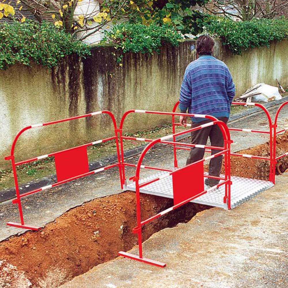 Temporary Pedestrian Walkway